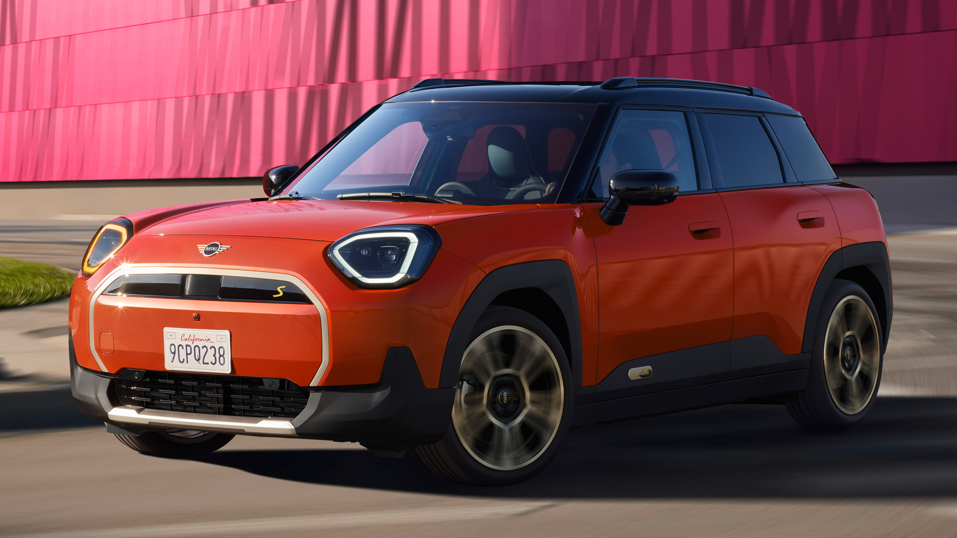 The New MINI Aceman: All-Electric Crossover | MINI UK
