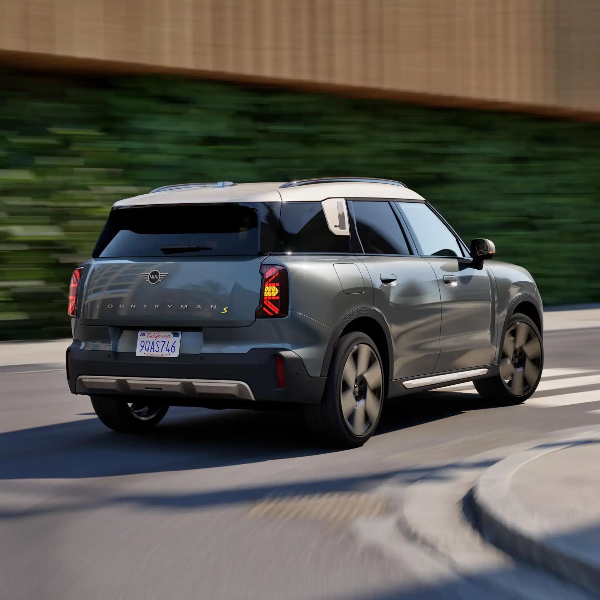 All-Electric MINI Countryman 2025 – Features & Functions | MINI UK