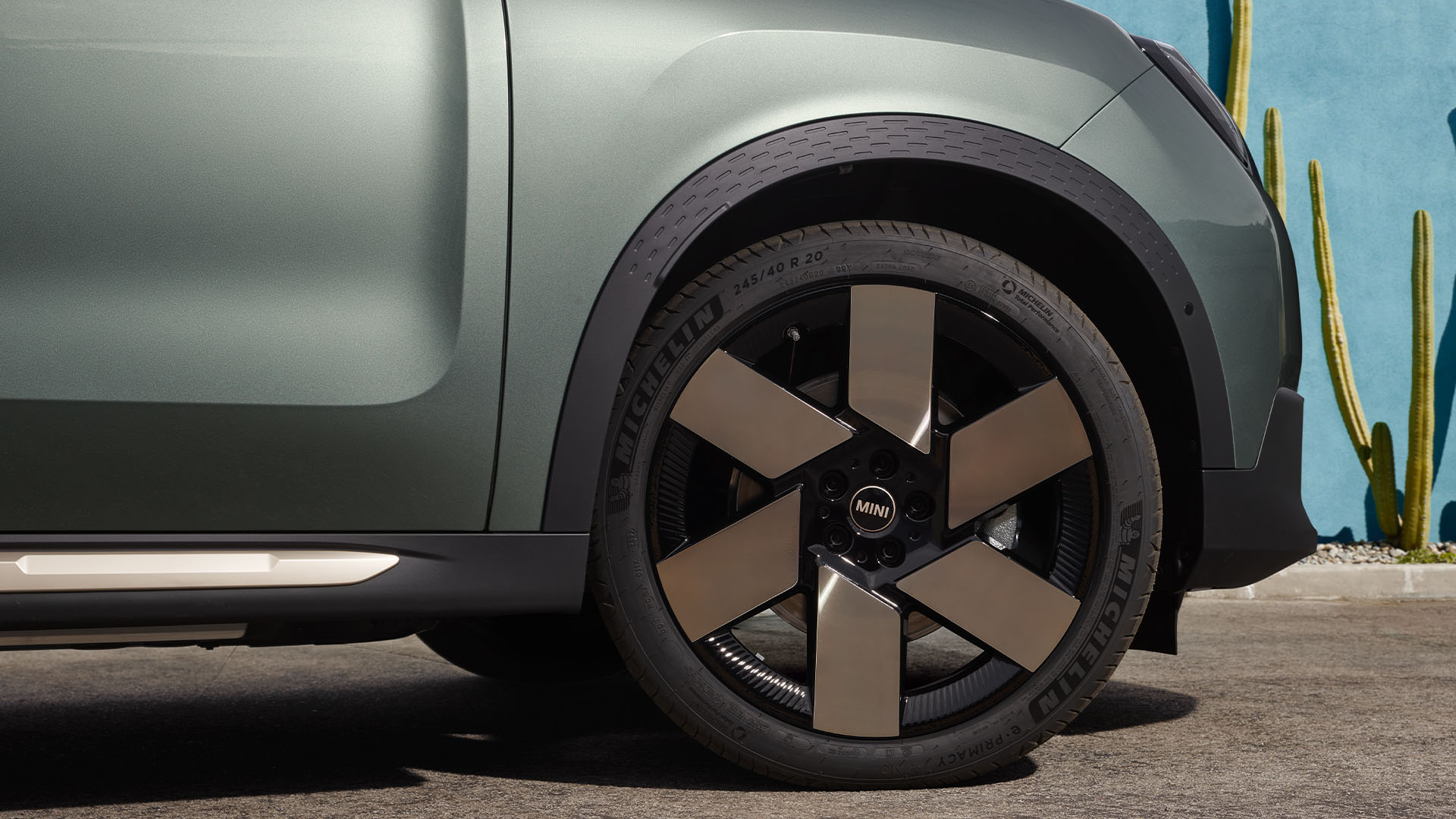 The New All-Electric MINI Countryman 2024 | MINI UK