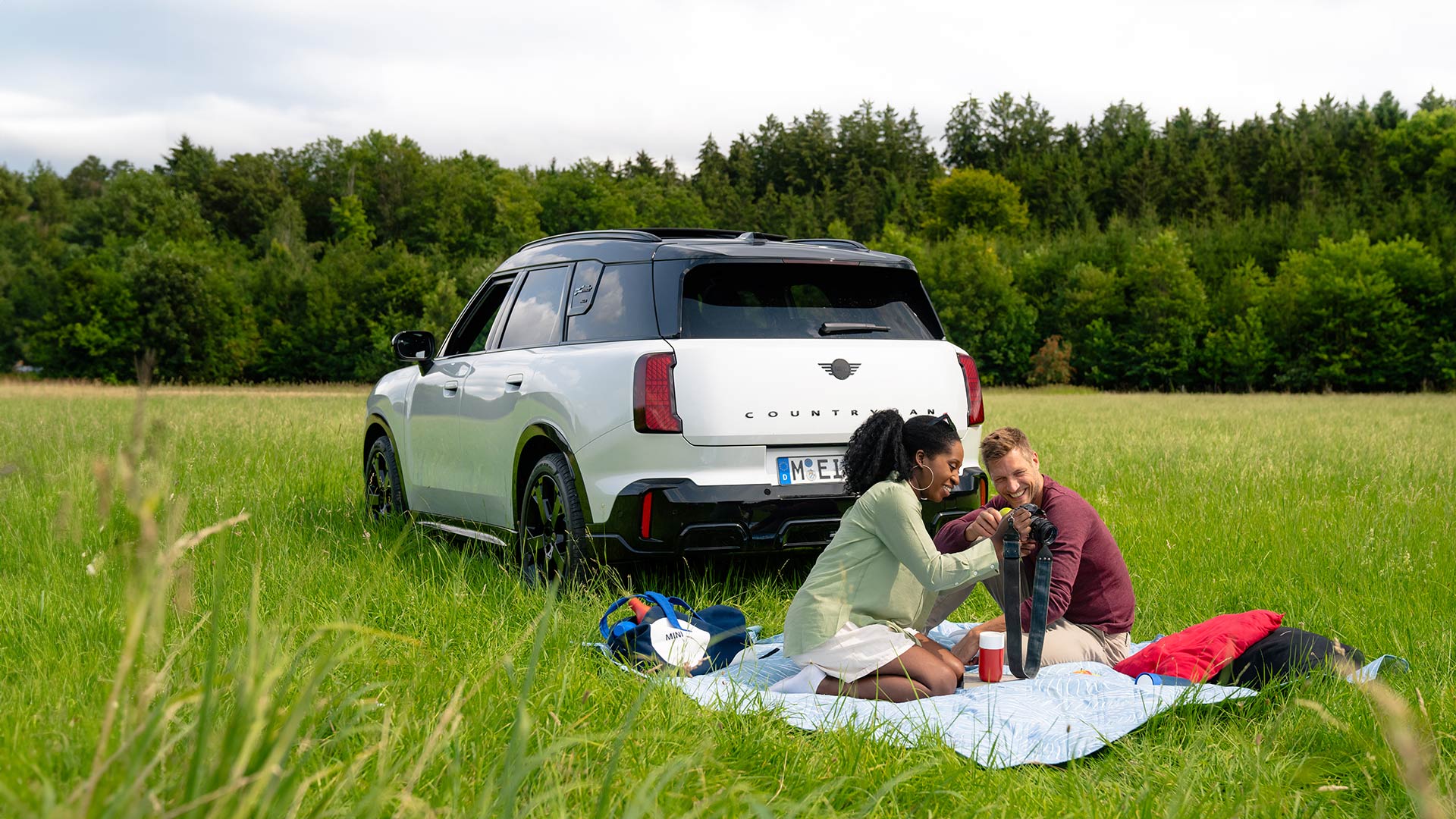 MAKE LIFE MORE MINI.