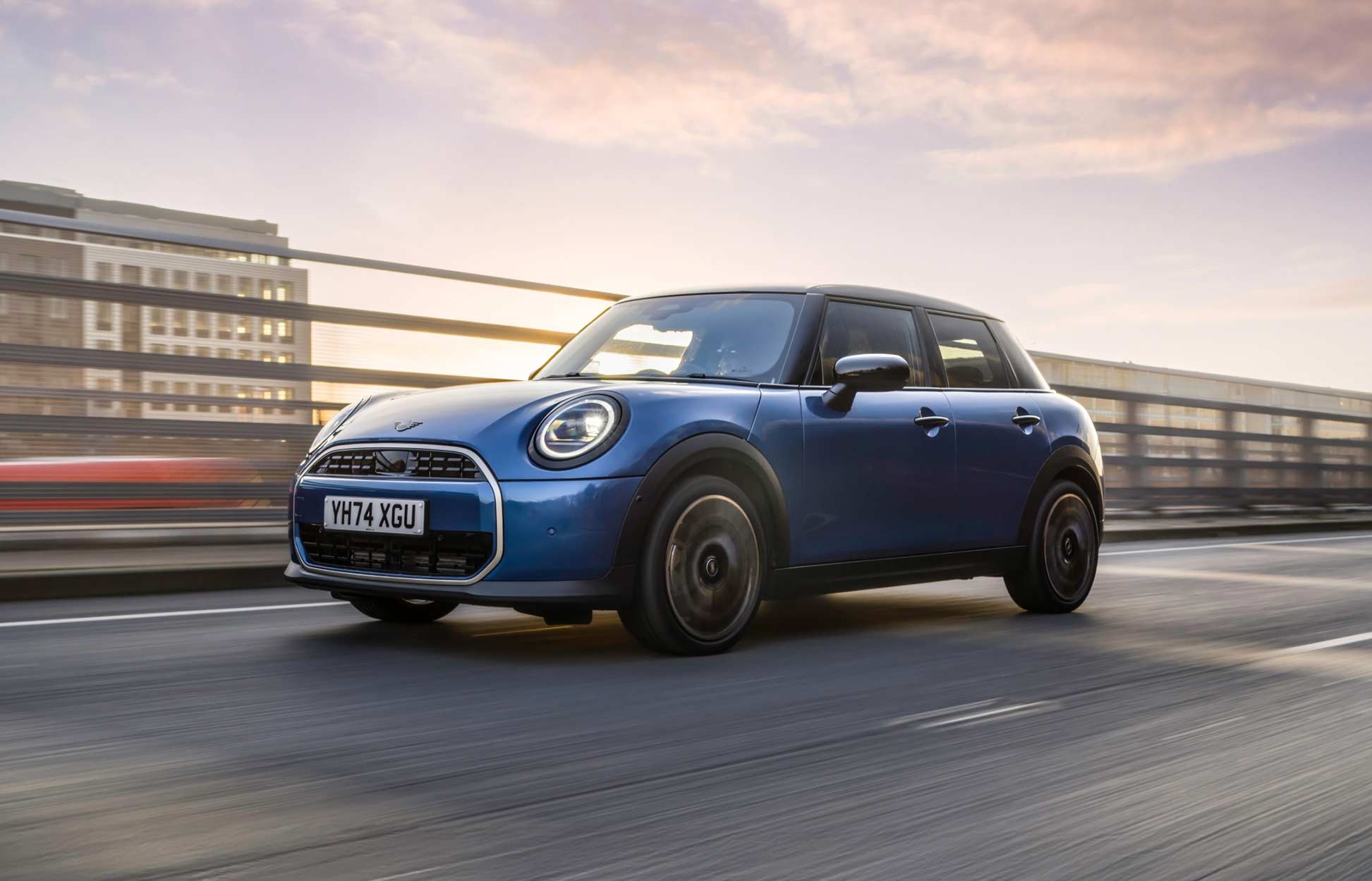 MINI Motability Scheme - Cars, Offers & Price List 2025 - MINI UK