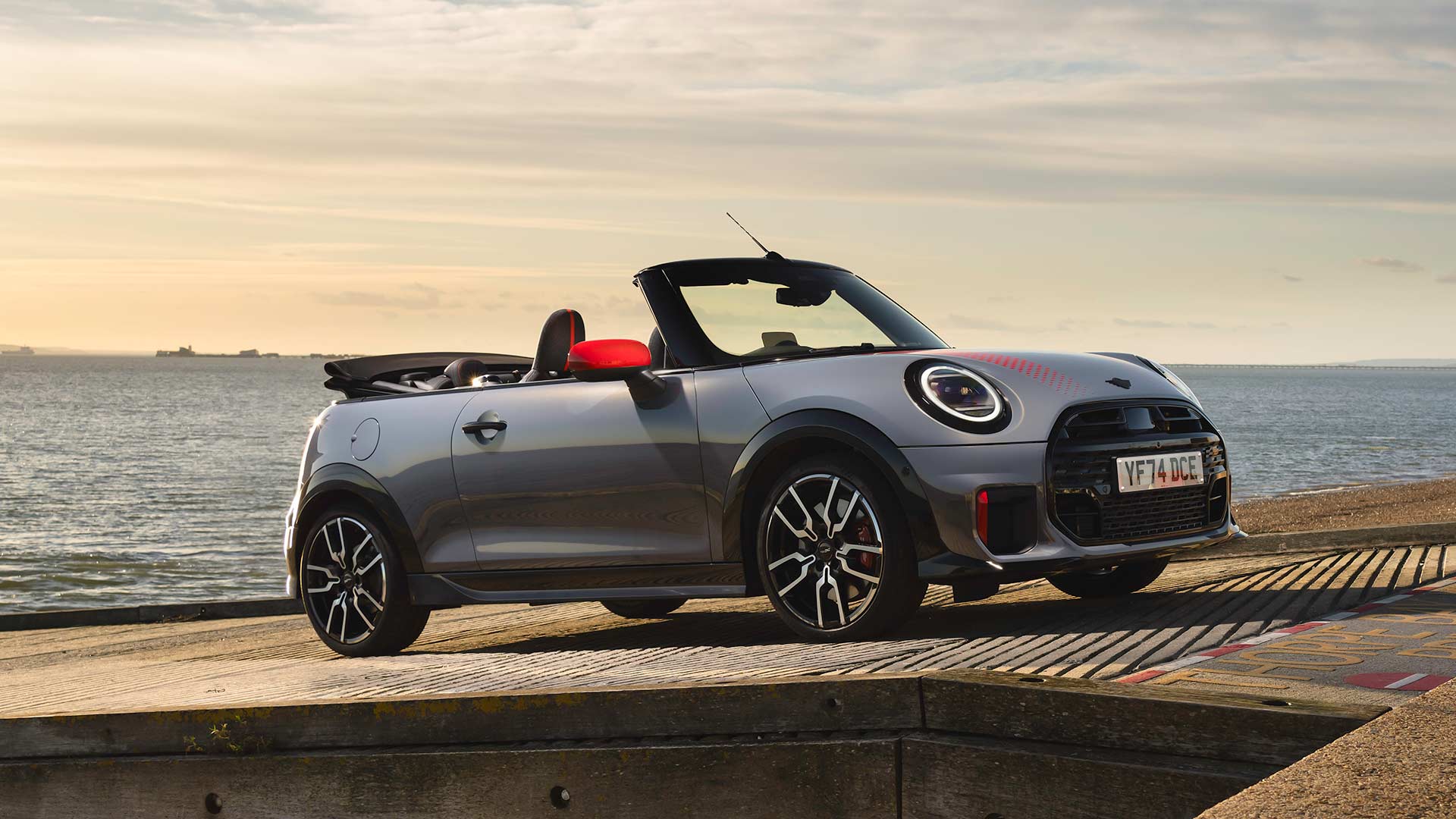MINI UK Official Website: Find, Configure, Customise Your Car