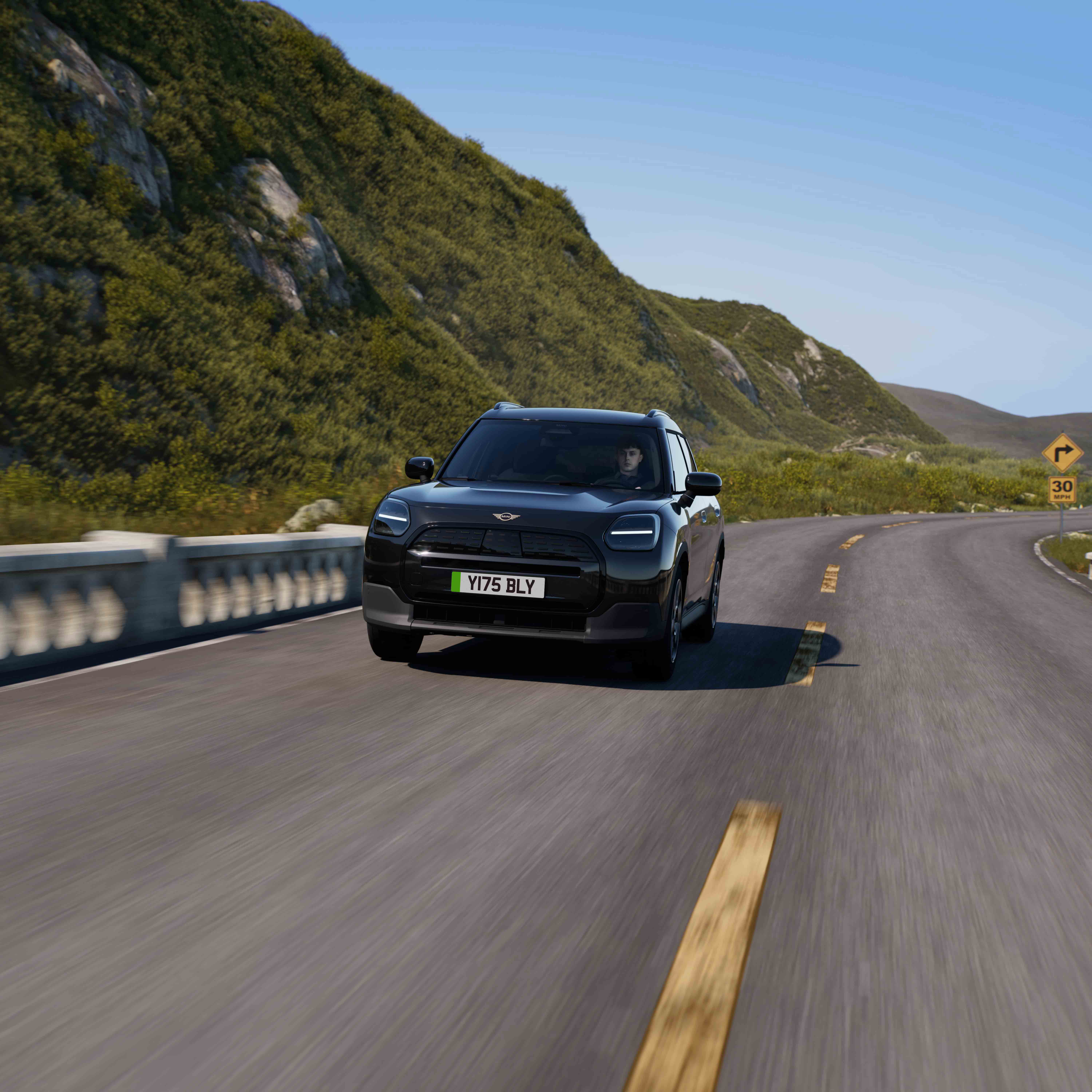 MINI Monochrome 2025 | MINI UK
