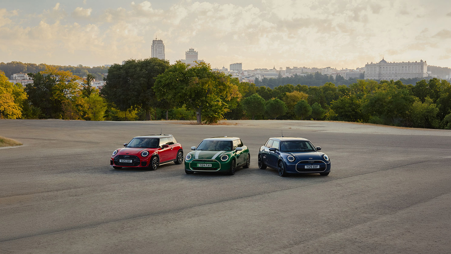 Latest MINI Offers | Electric & Petrol Deals | MINI UK