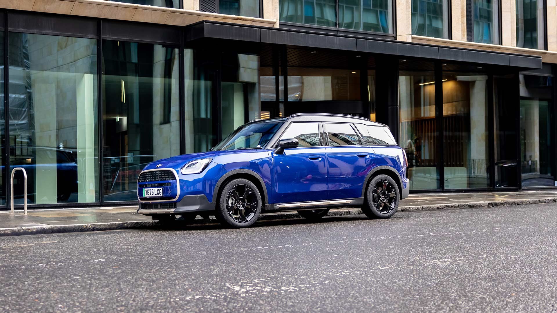 How a test drive works | MINI UK