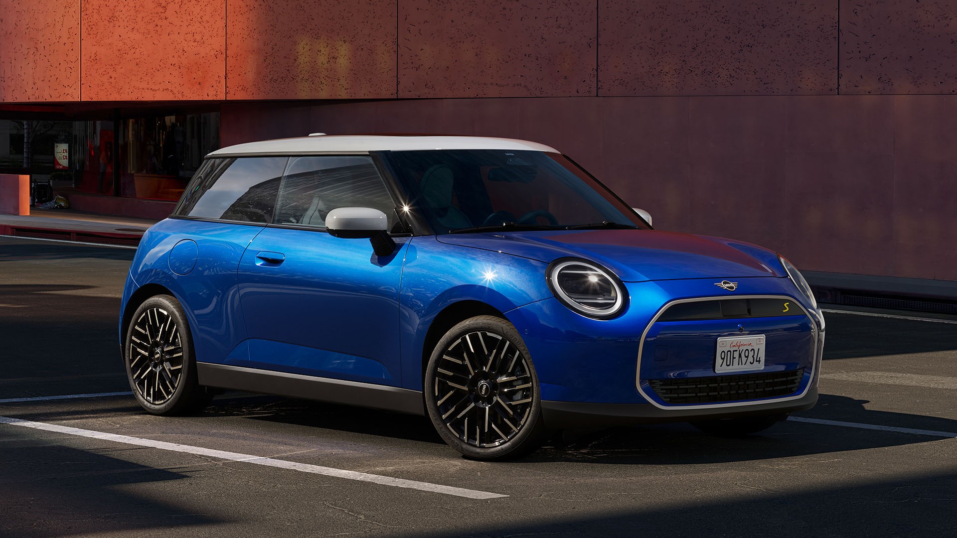 MINI Car Insurance | Finance and Insurance | MINI UK