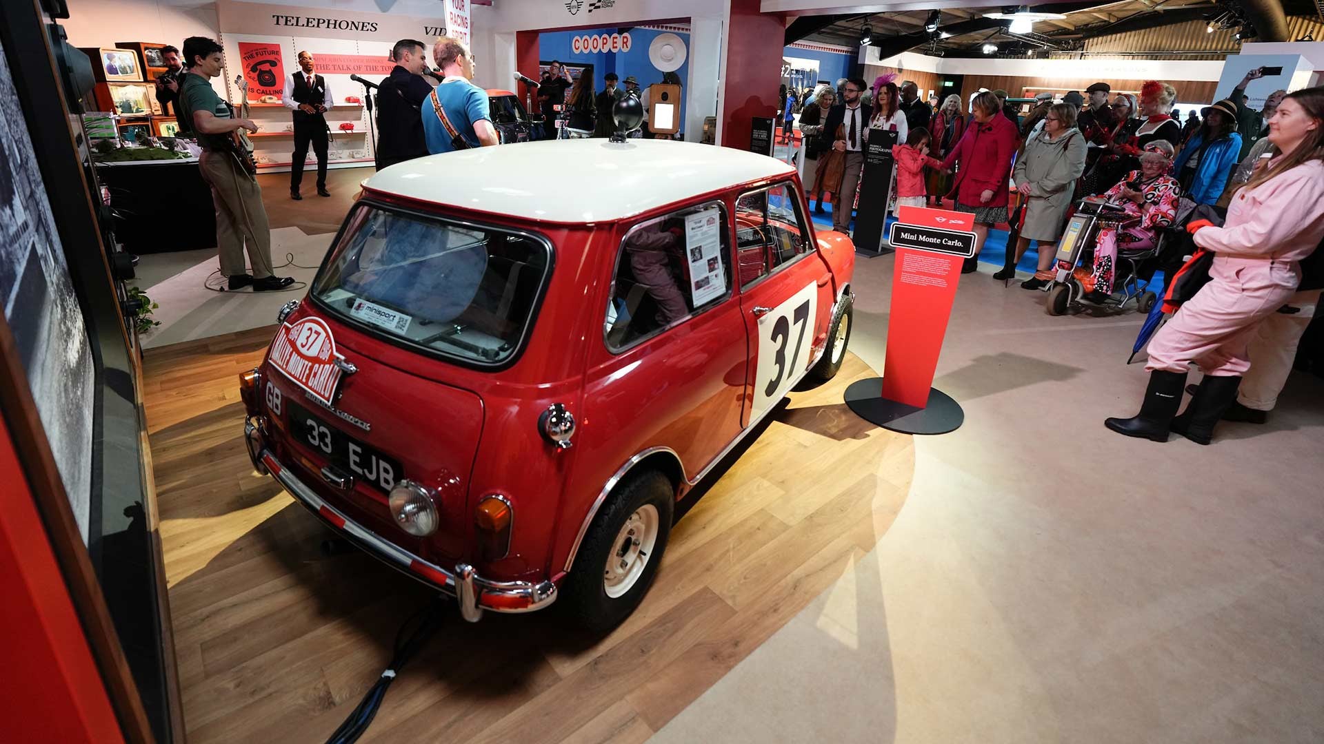 MINI Goodwood Revival 2025 highlights | MINI UK