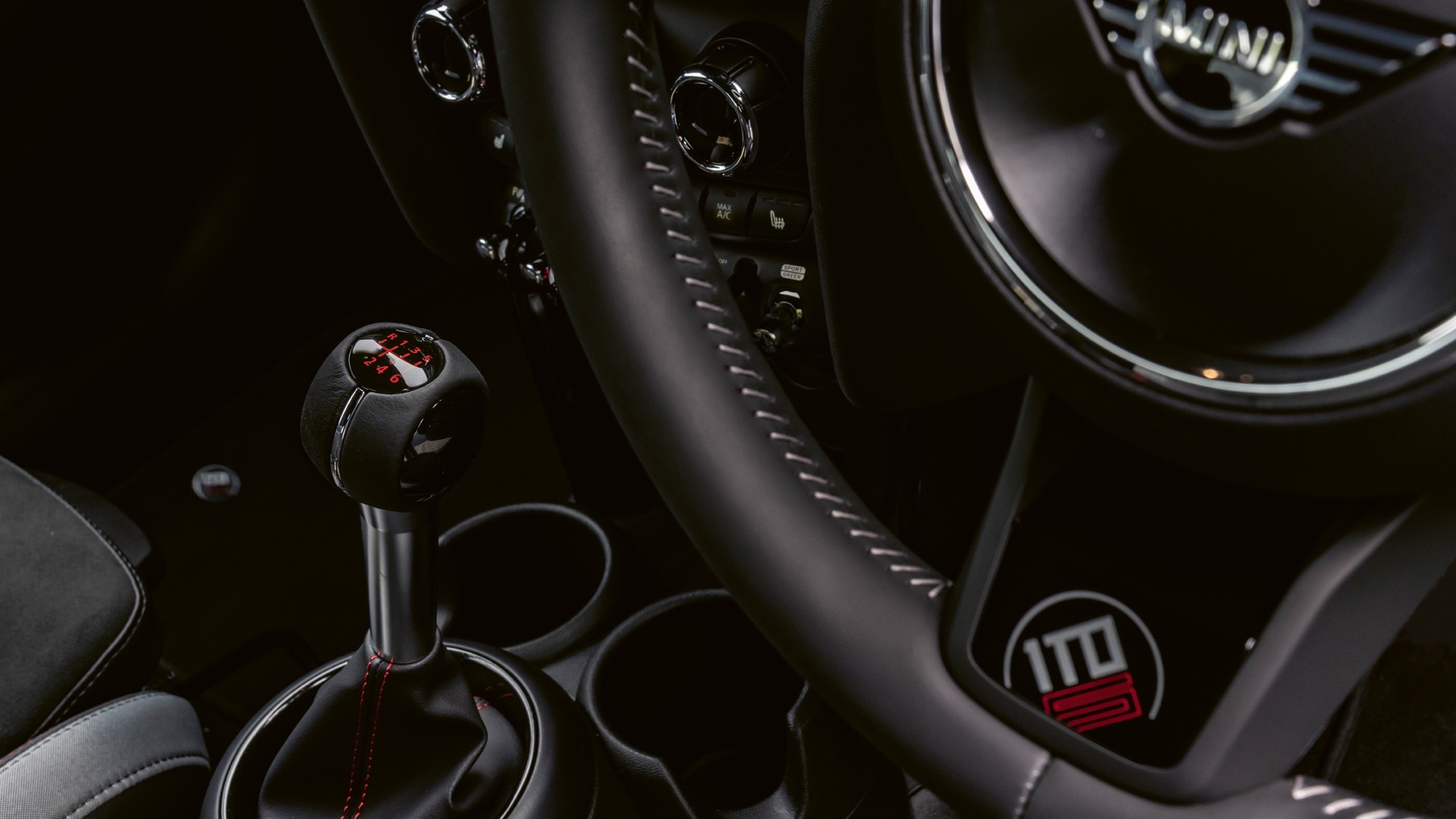 MINI JCW 1 To 6 Edition – Performance Hot Hatch | MINI UK