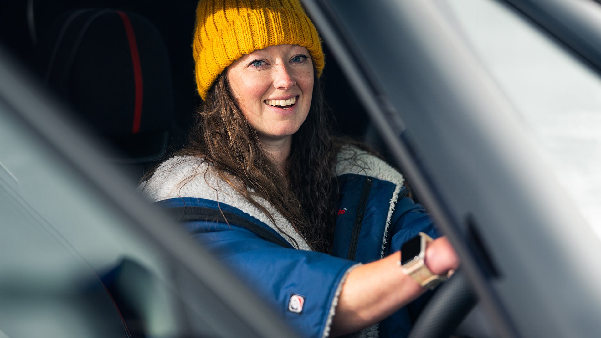 Drivers test the all-electric MINI Cooper and Countryman | MINI UK