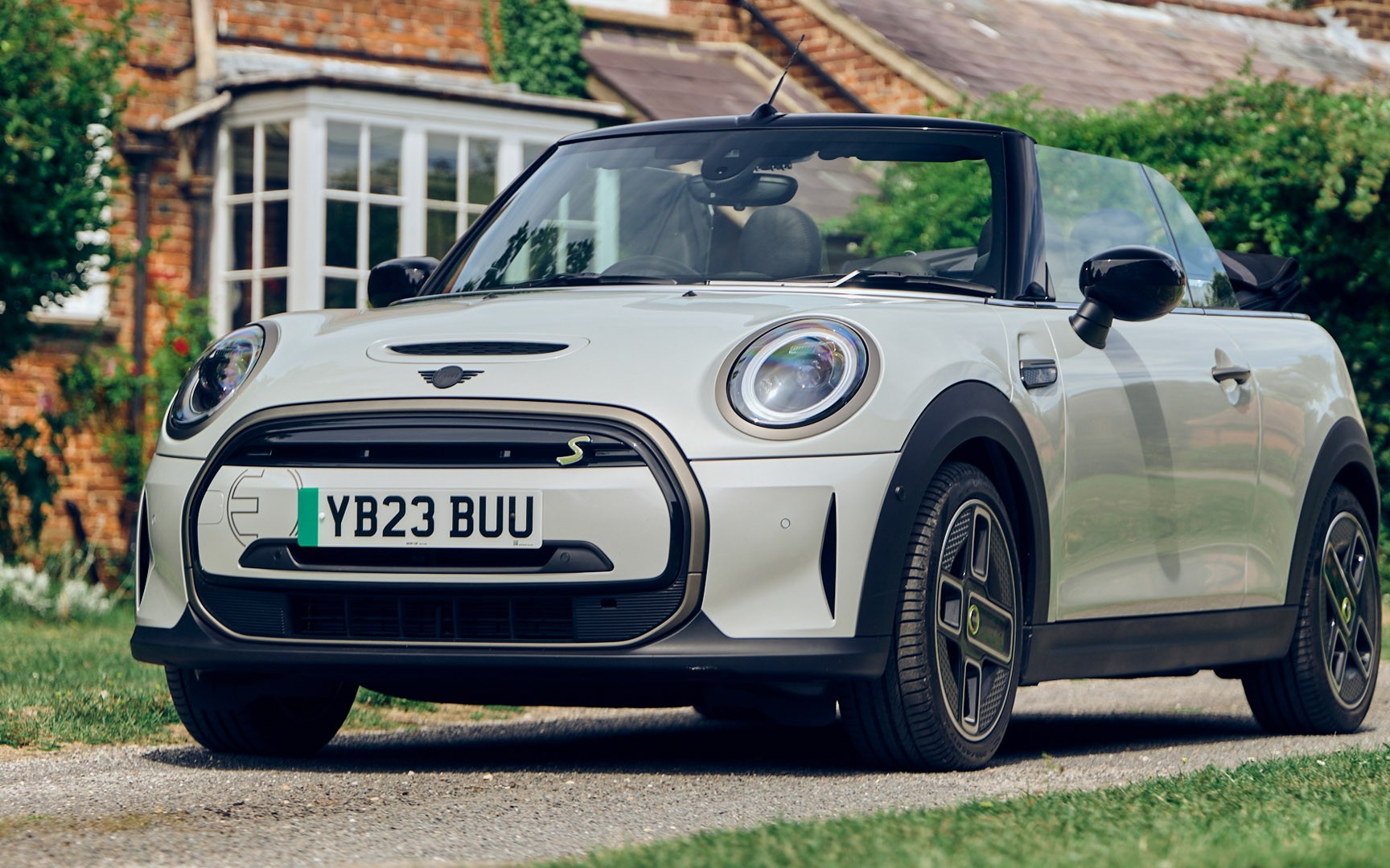 Introducing The First Ever MINI Electric Convertible | MINI UK
