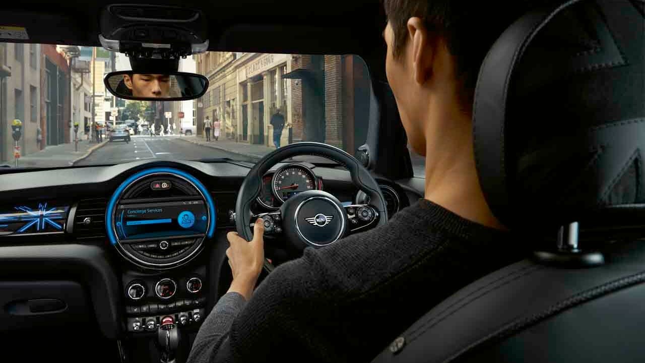 MINI Battery Replacement | Owners Guides | MINI UK