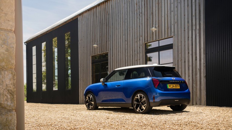 All-electric MINI Cooper Reviews | MINI UK
