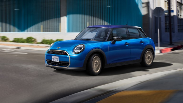 MINI Cooper 5-door Reviews | Electric Cars | MINI UK