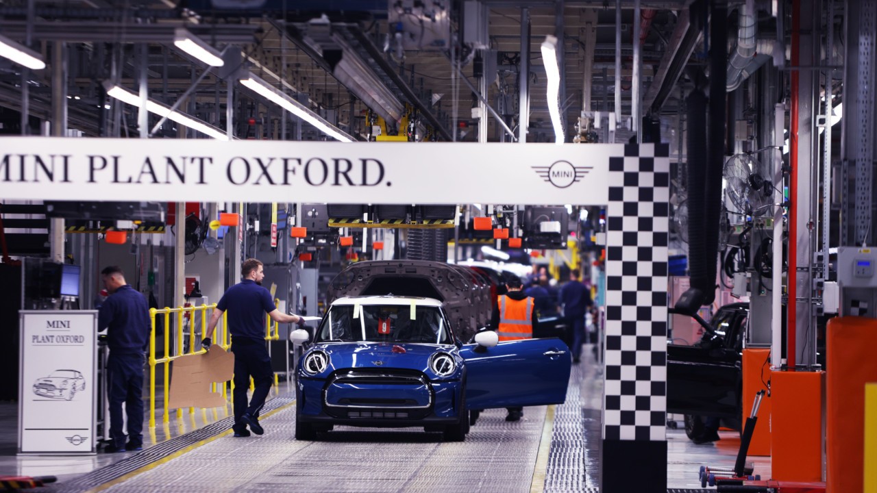 Book a Tour at MINI Plant Oxford | MINI UK