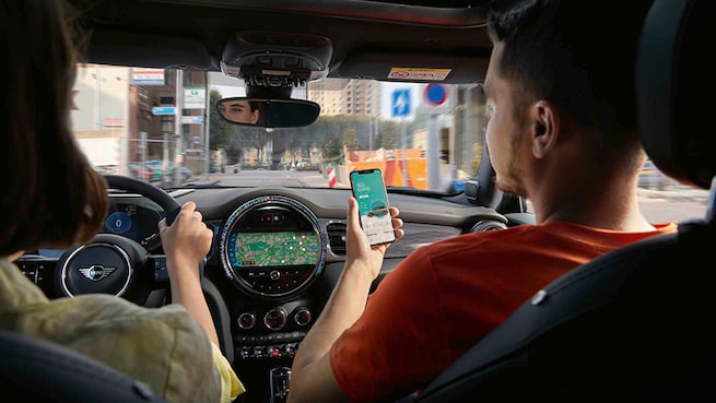 Connected Navigation Package | MINI UK